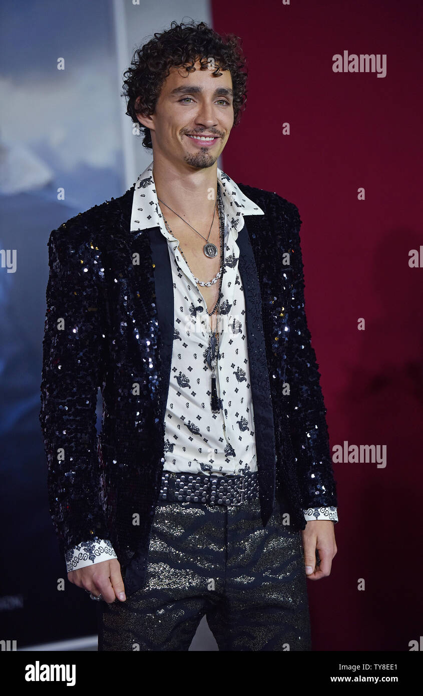 Robert Sheehan attends the premiere of 'Mortal Engines' at the Regency ...