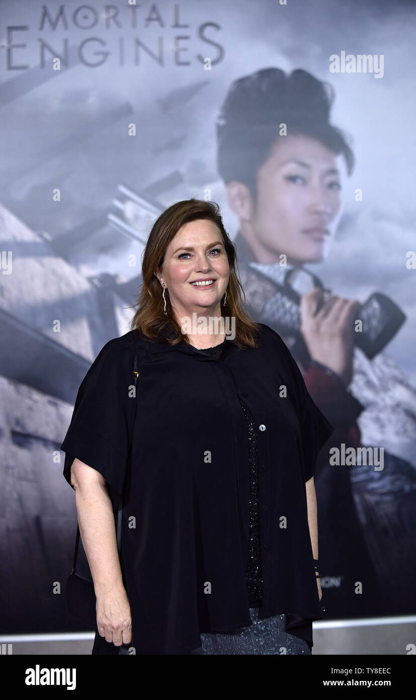 Executive Producer/writer Philippa Boyens attends the premiere of ...