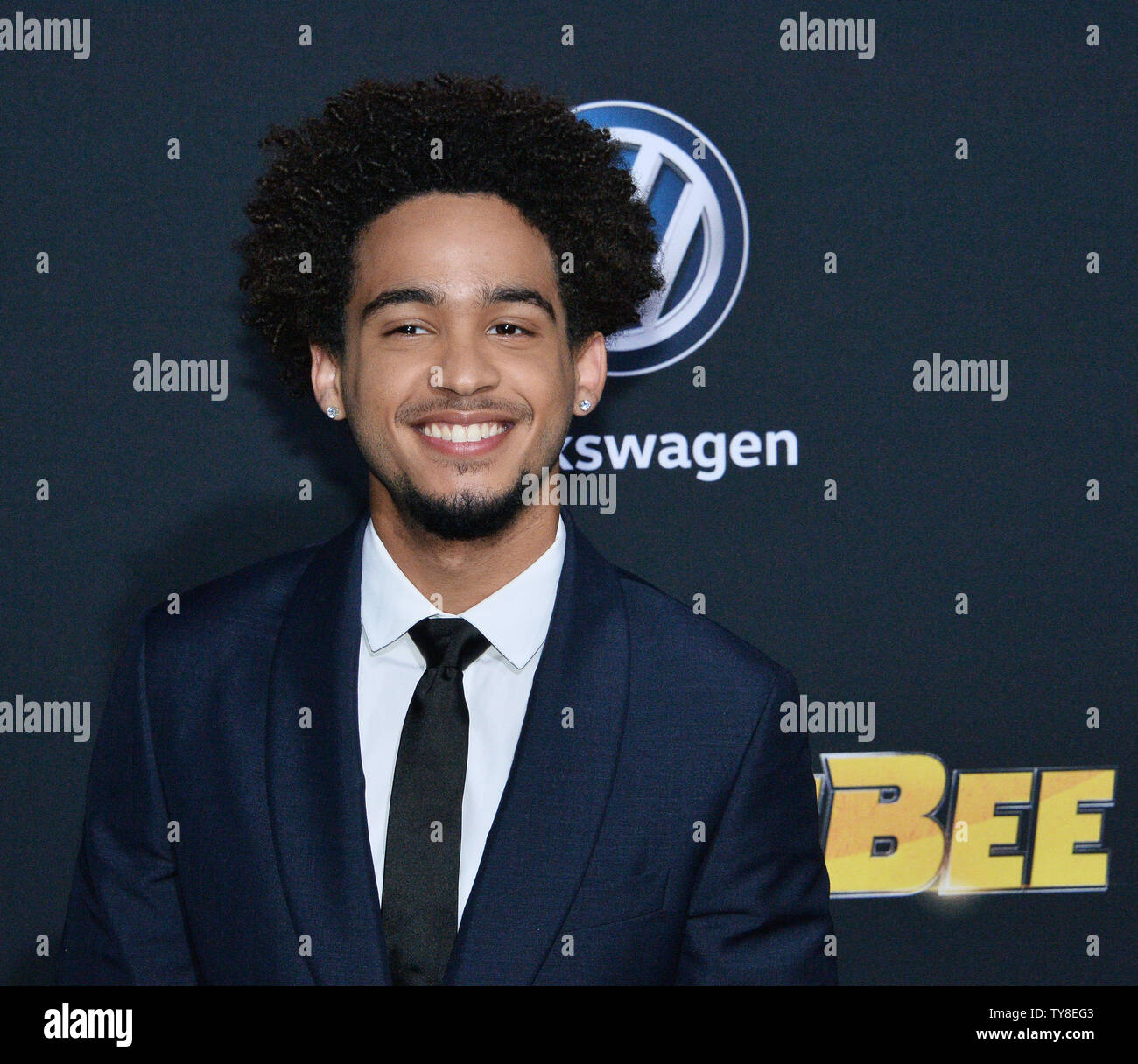 Cast member Jorge Lendeborg Jr. attends the premiere of the sci-fi ...