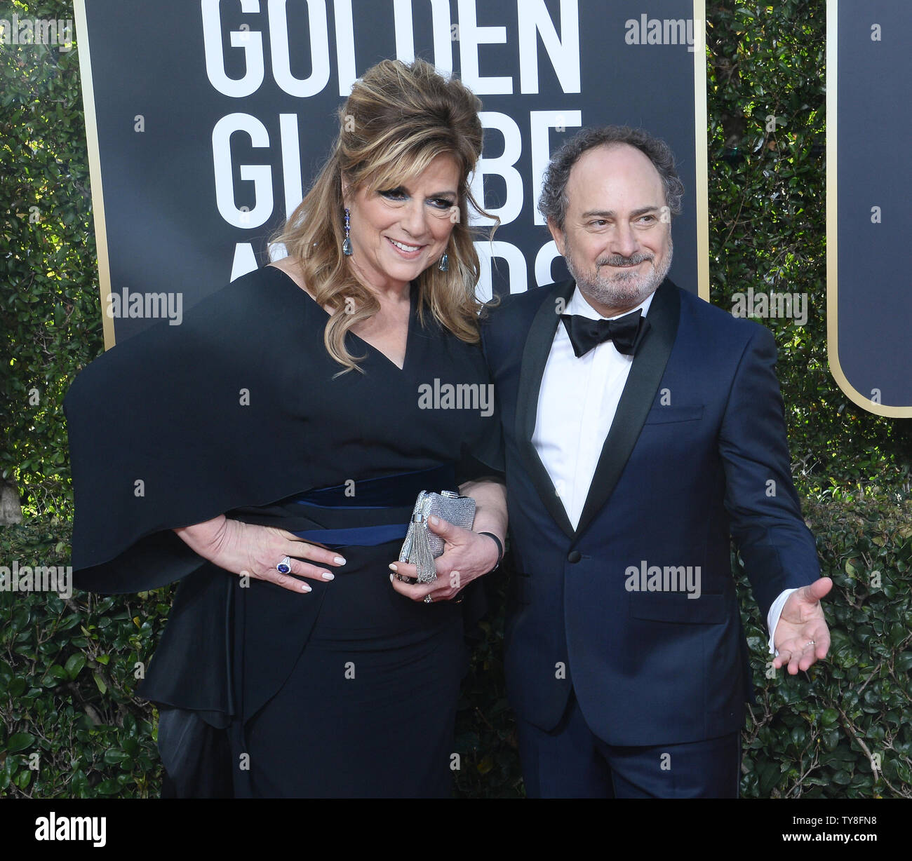 Actors Caroline Aaron and Kevin Pollak attend the 76th annual Golden ...