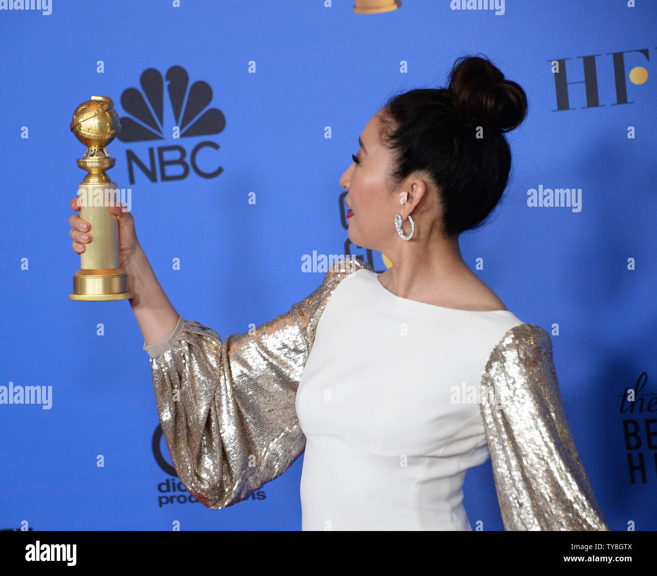 Actor Sandra Oh appears backstage after winning the award for Best ...