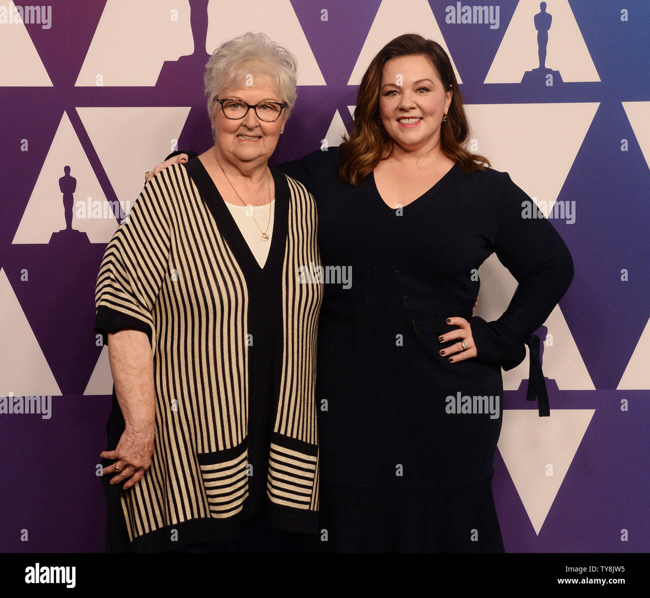 Melissa McCarthy and her mother Sandy McCarthy attend the 91st annual ...