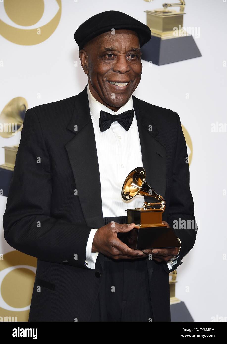 Buddy Guy appears backstage with his award for Best Traditional Blues ...