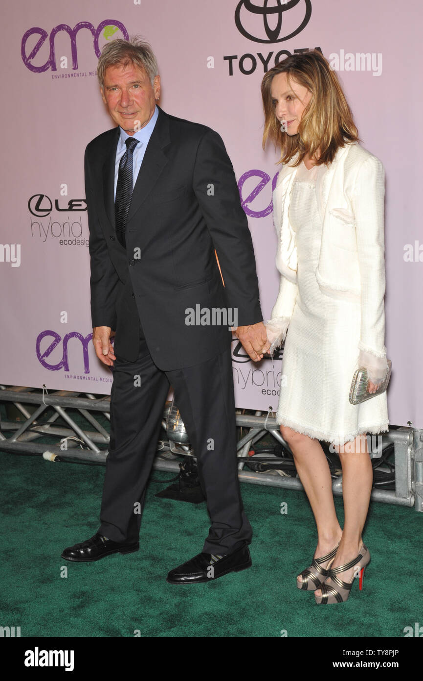 LOS ANGELES, CA. October 25, 2009: Harrison Ford & Calista Flockhart at ...