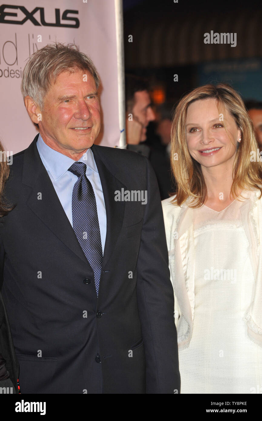 LOS ANGELES, CA. October 25, 2009: Harrison Ford & Calista Flockhart at ...