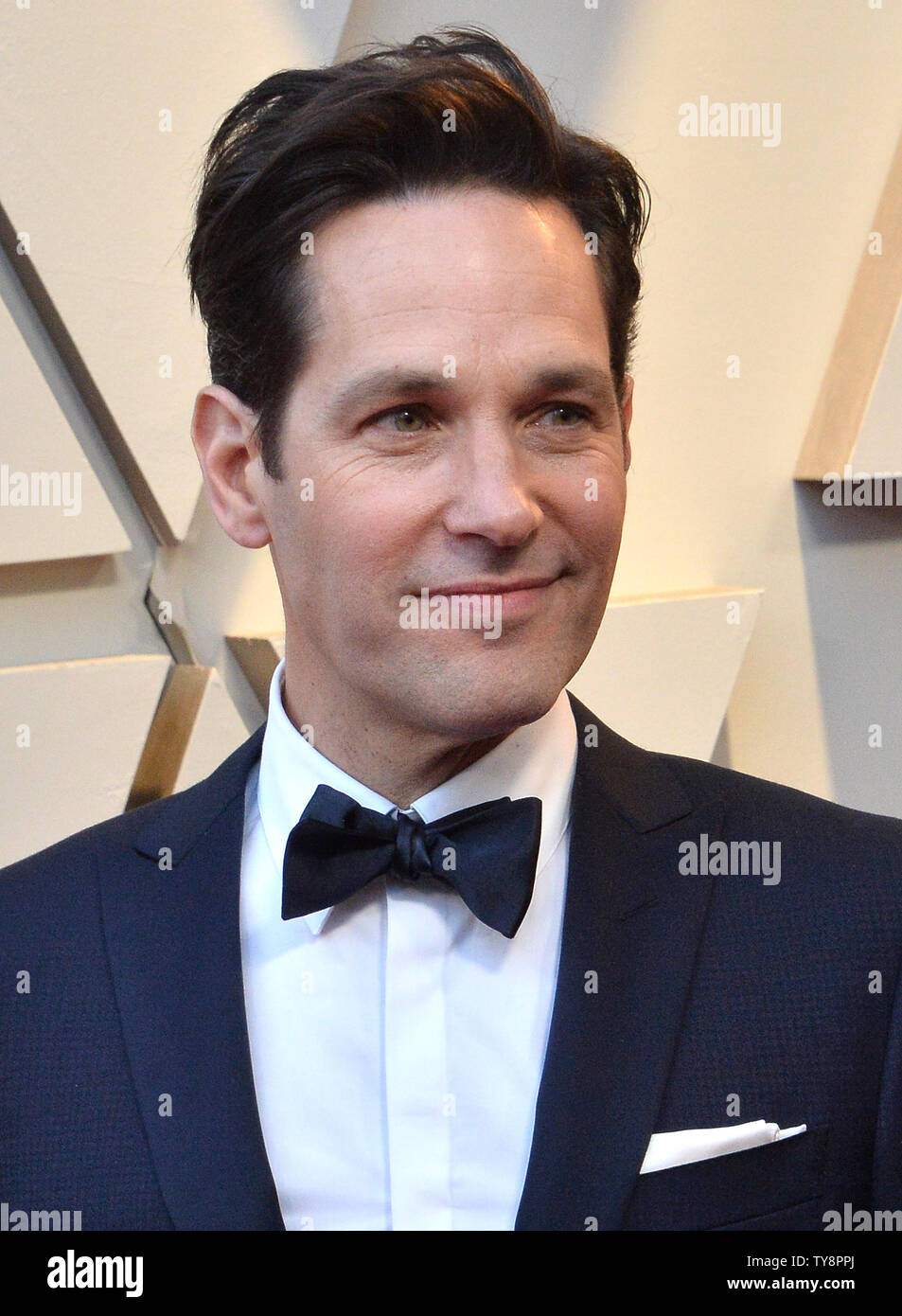 Paul Rudd arrives on the red carpet for the 91st annual Academy Awards ...