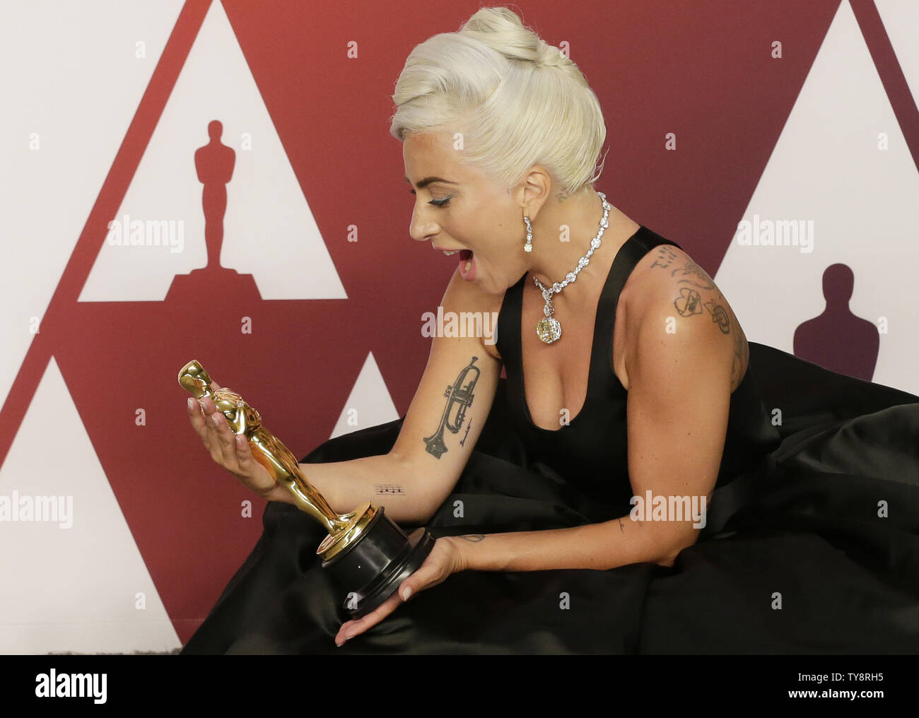 91st annual academy awards lady gaga hi-res stock photography and ...