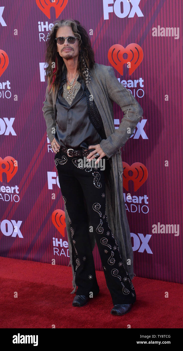 Steven Tyler arrives for the sixth annual iHeartRadio Music Awards at ...