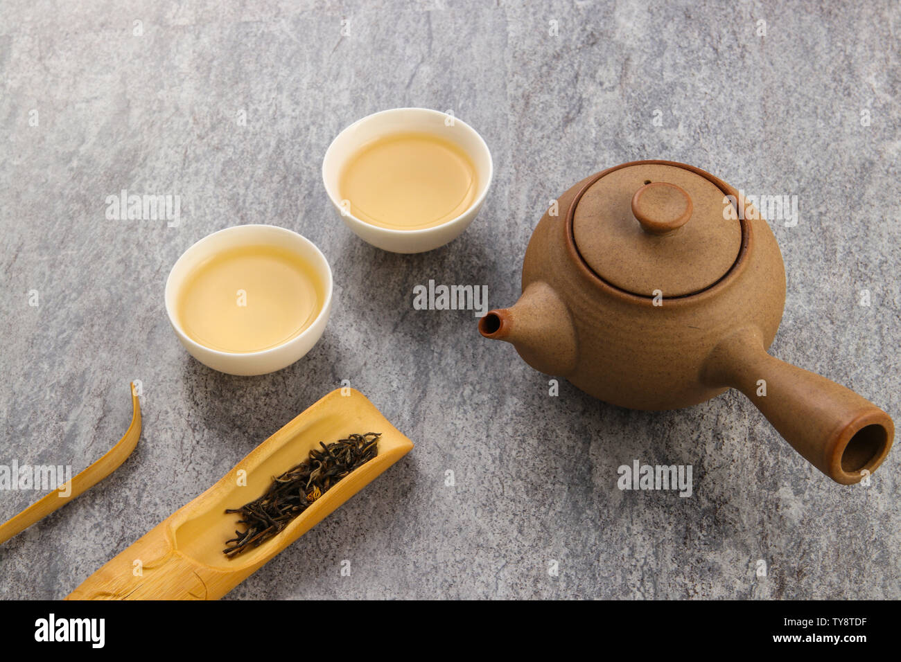 Tea making utensils hi-res stock photography and images - Alamy