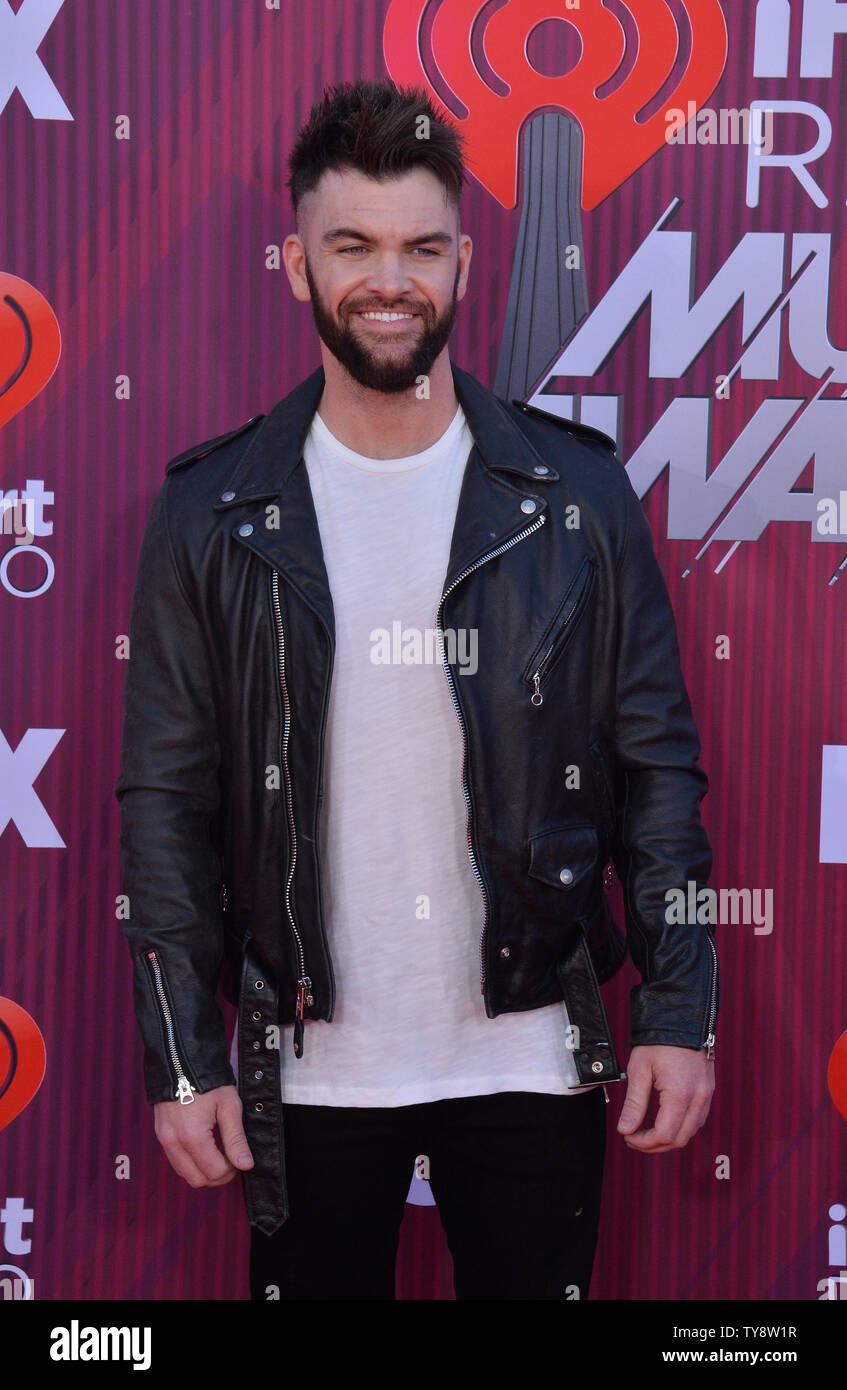 Dylan Scott arrives for the sixth annual iHeartRadio Music Awards at ...