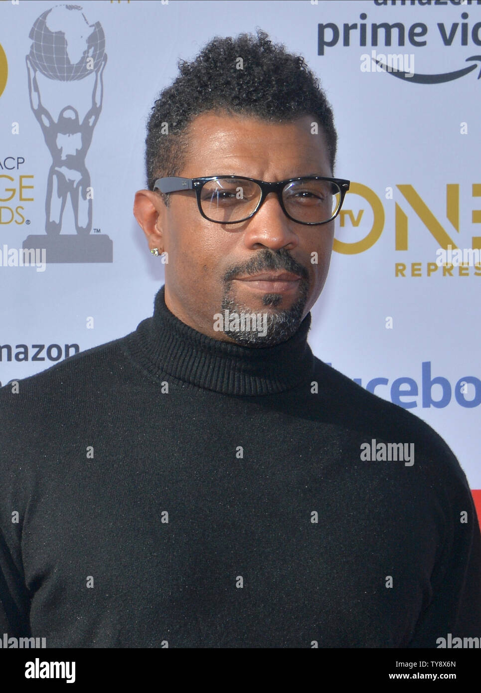 Deon Cole arrives for the 50th annual NAACP Image Awards at the Dolby ...