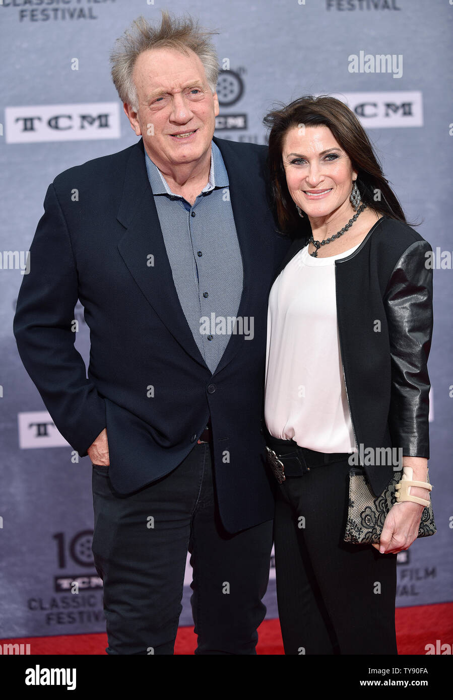 Robin zweibel hi-res stock photography and images - Alamy