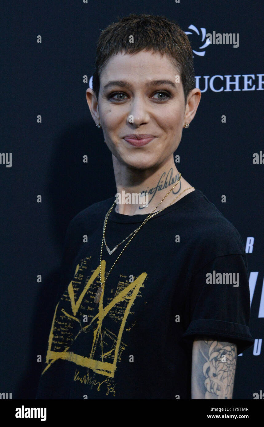 Asia kate dillon parabellum hi-res stock photography and images - Alamy