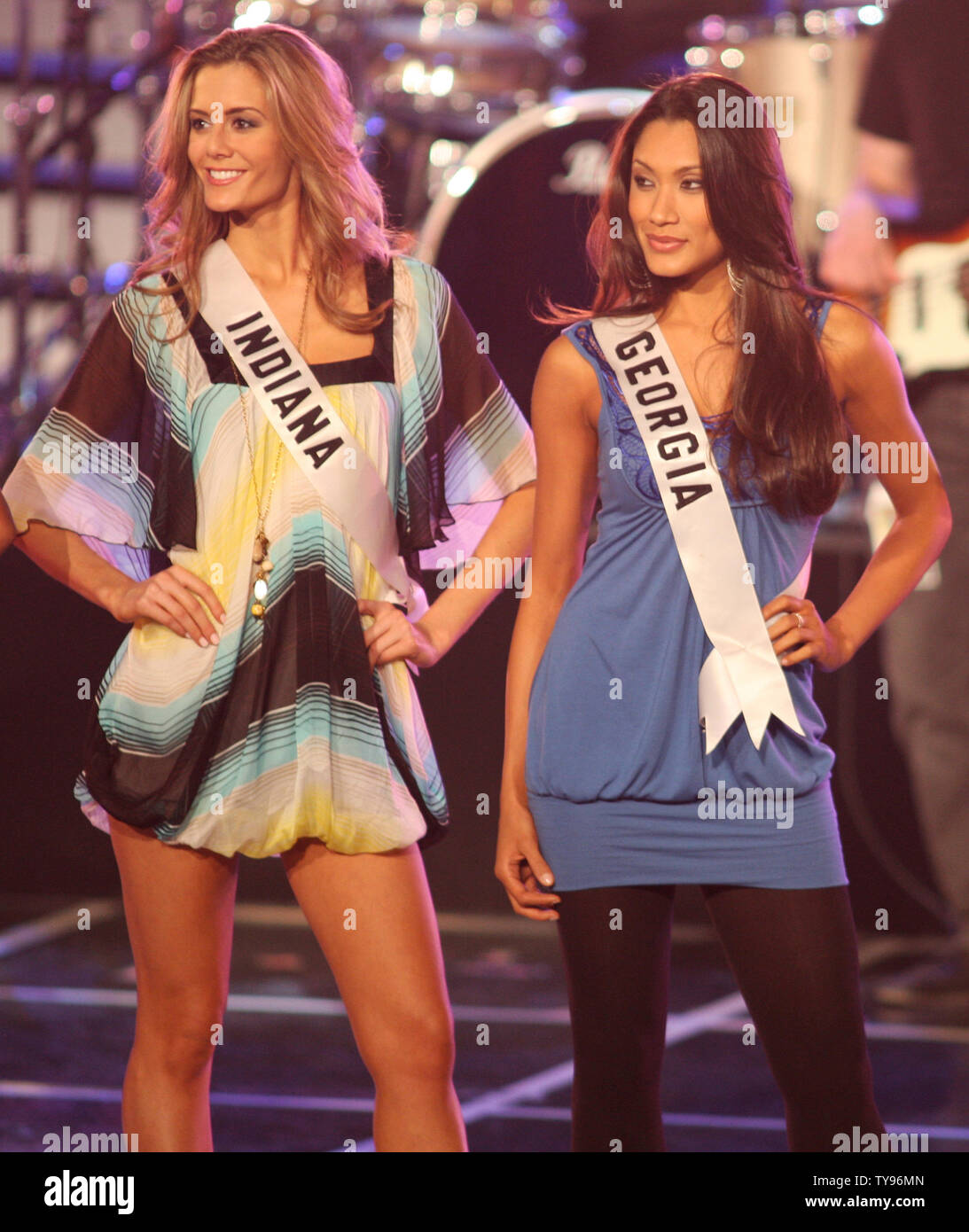 Miss Indiana Brittany Mason and Miss Georgia Amanda Kozak (L-R) appear ...