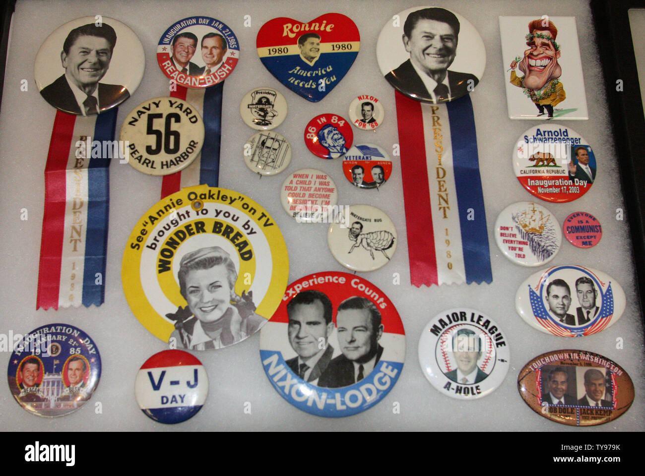 Political memorabilia collectors gather in Las Vegas on August 06, 2008 ...