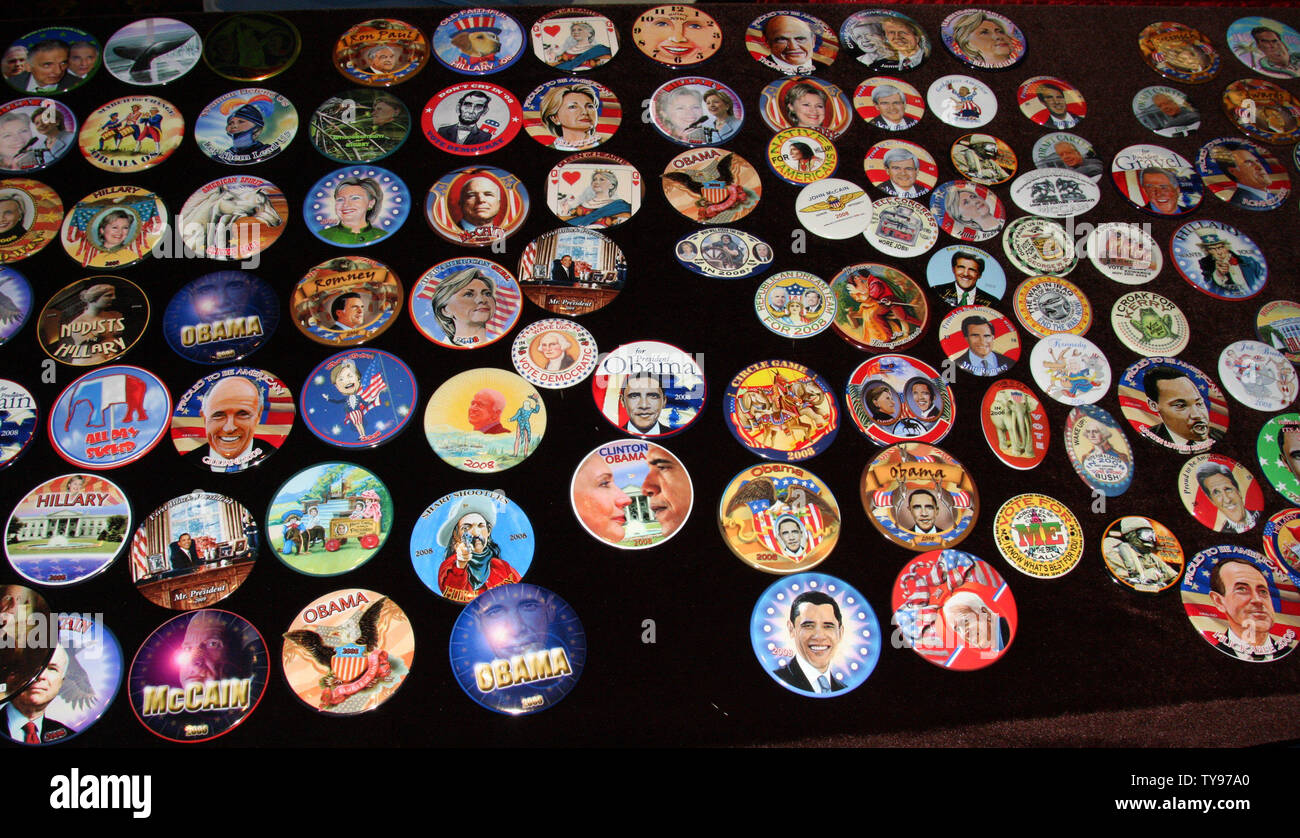 Political memorabilia collectors gather in Las Vegas on August 06, 2008 ...