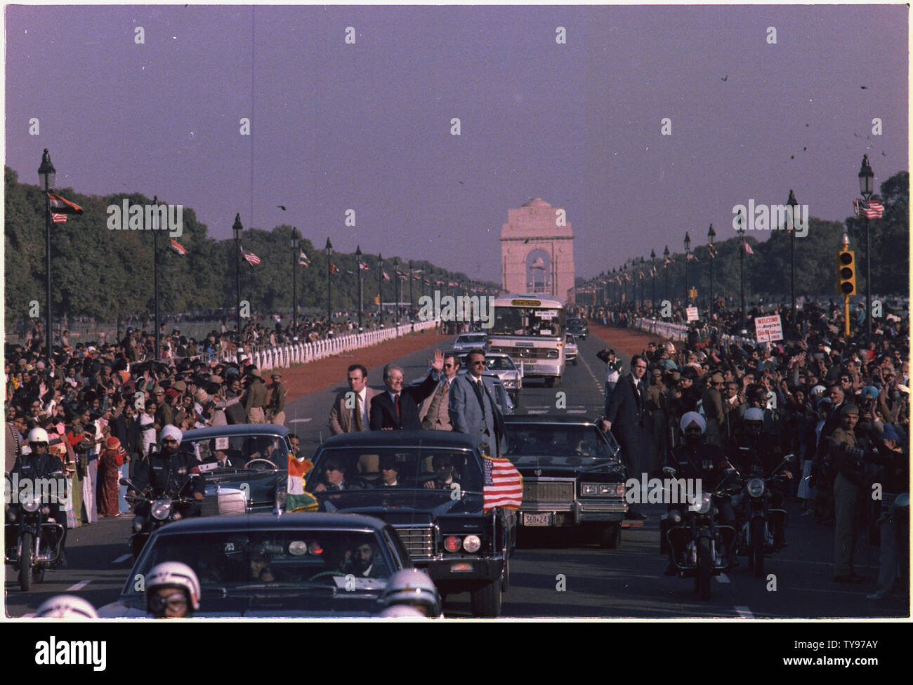 Motorcade with Jimmy Carter during his visit to New Delhi, India Stock ...
