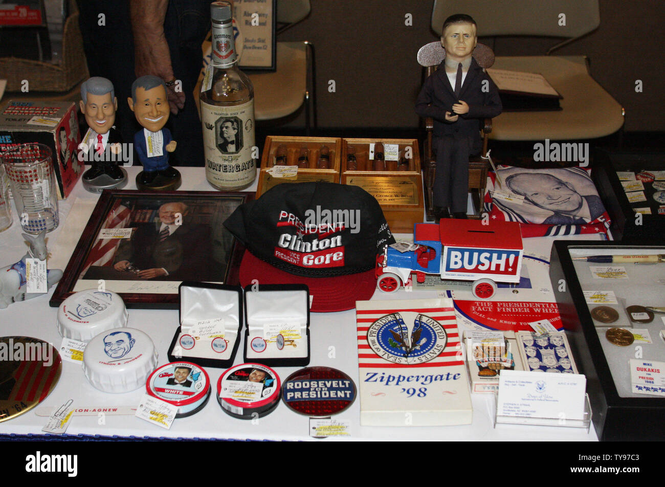 Political memorabilia collectors gather in Las Vegas on August 06, 2008 ...