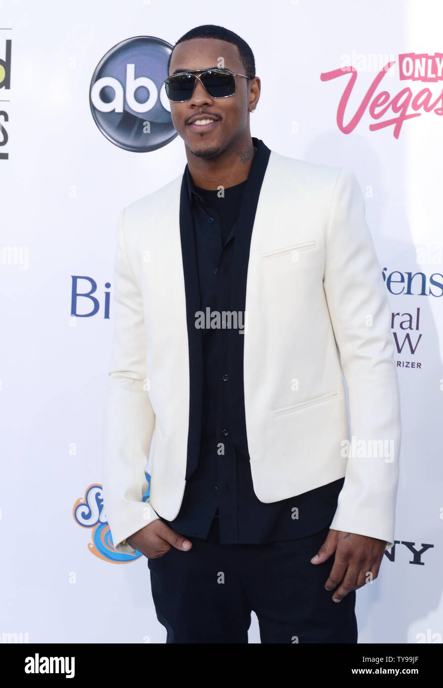 Singer Jeremih arrives at the 2012 Billboard Music Awards held at the ...