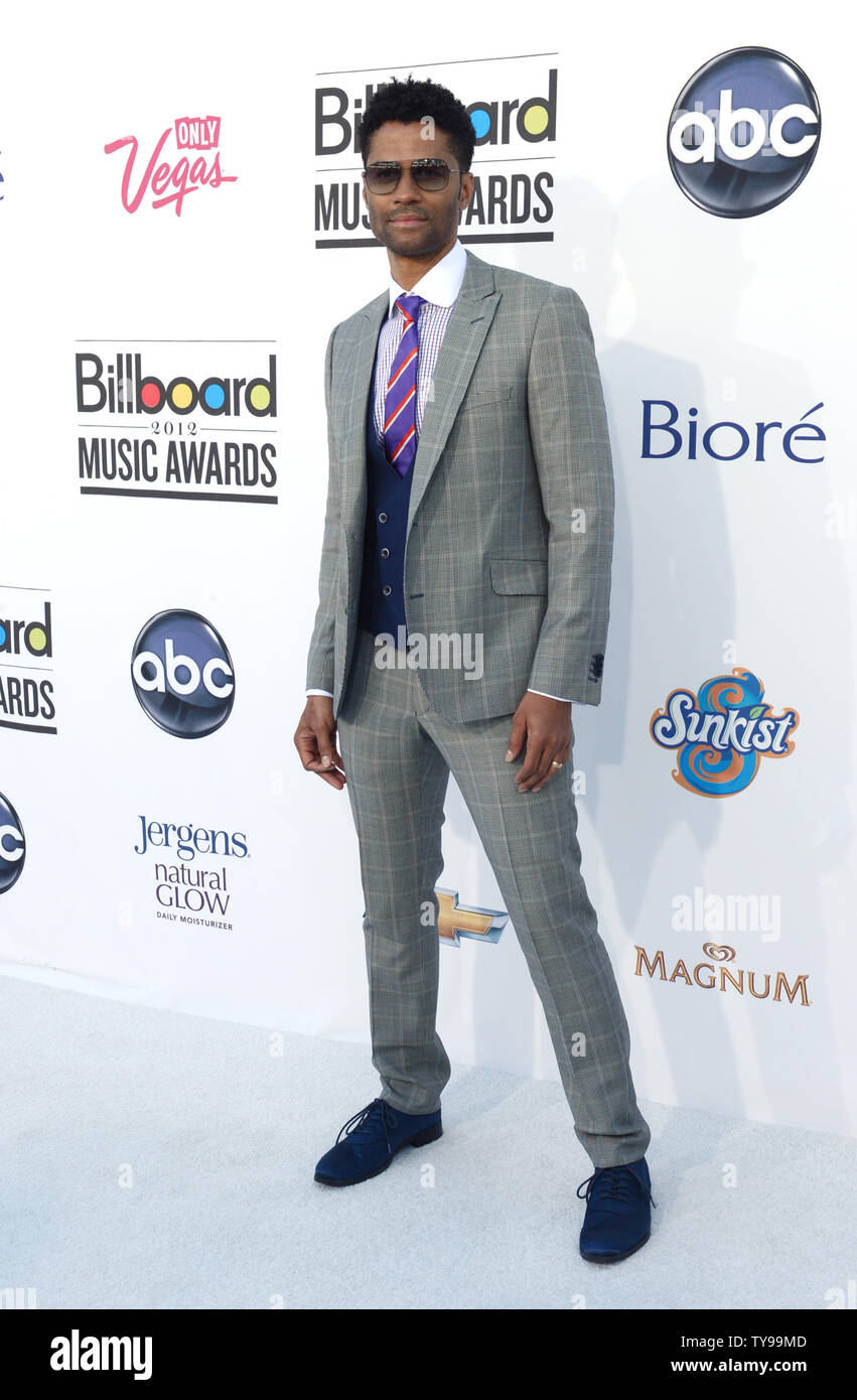 Singer Eric Benet arrives at the MGM Grand Hotel in Las Vegas, Nevada ...
