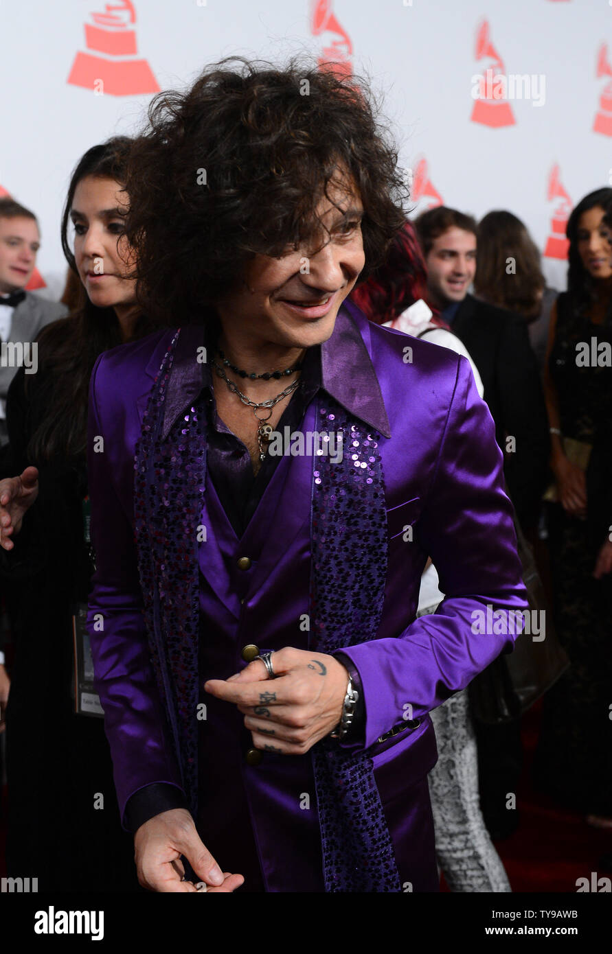 Singer Enrique Bunbury arrives for the Latin Recording Academy Person ...