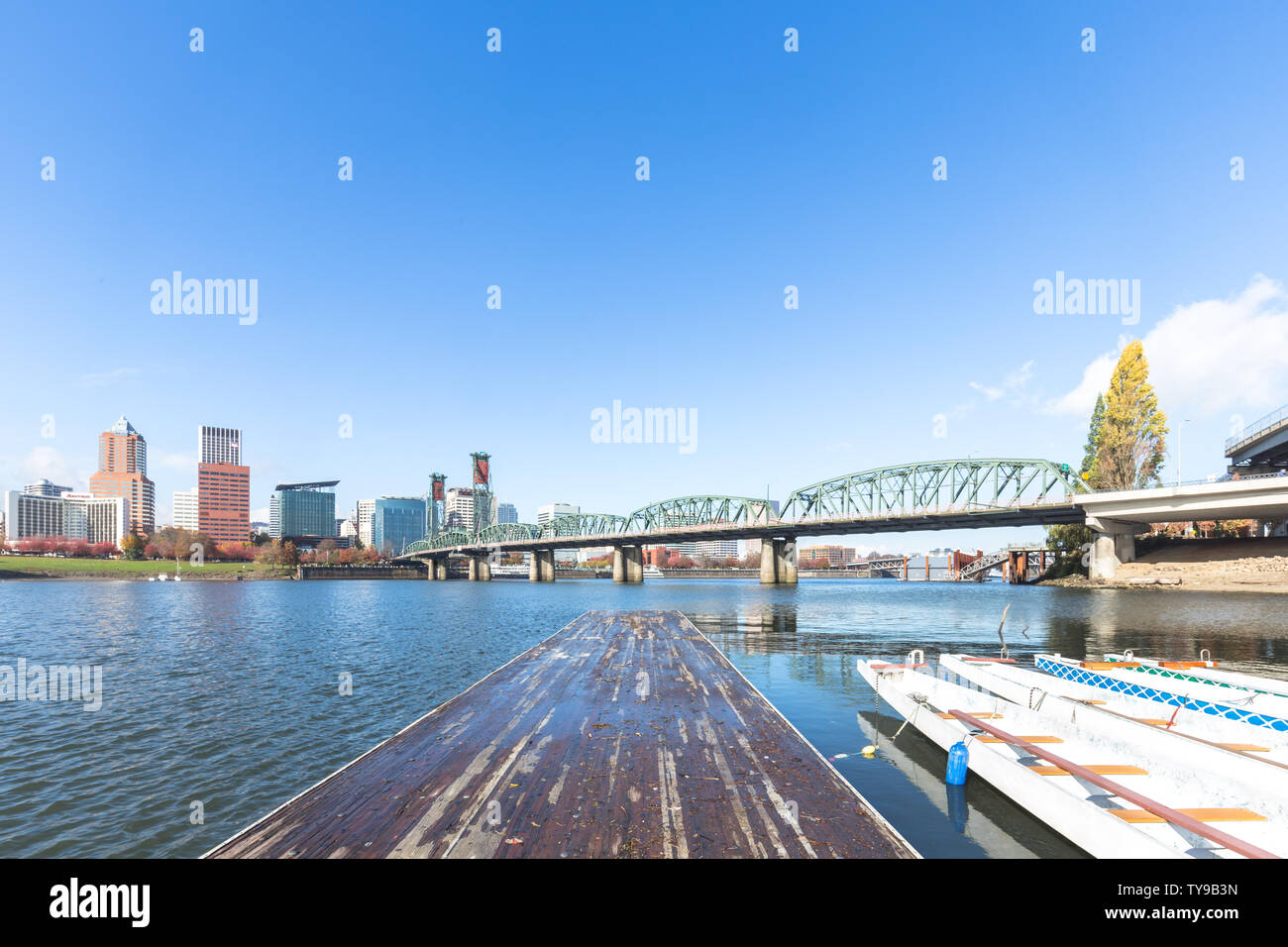 Portland rivers hi-res stock photography and images - Alamy