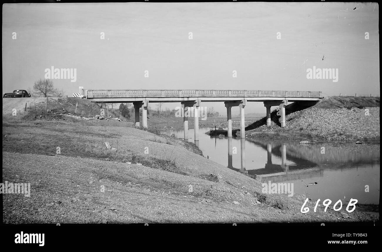 Mud Creek Bridge Stock Photo - Alamy