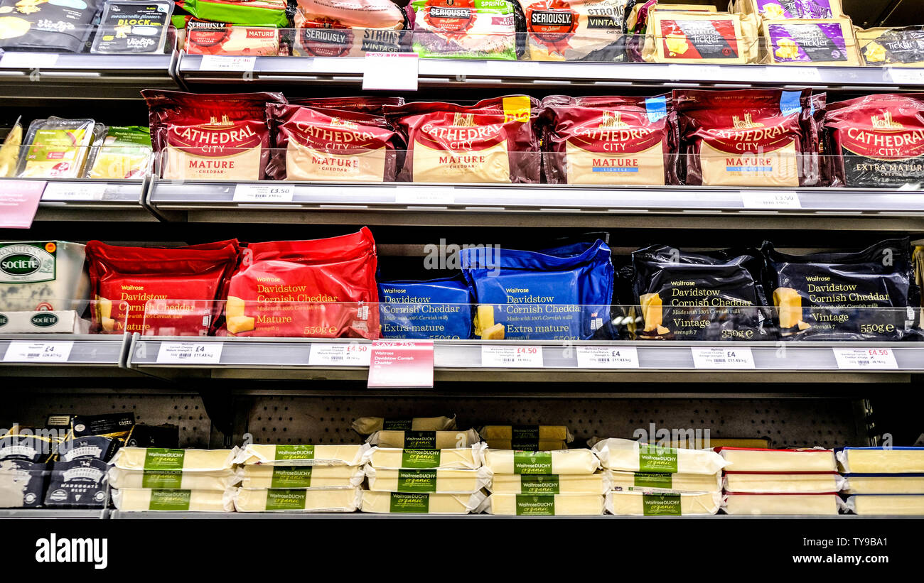 Best Selling Cheddar Cheese Has Seen An Overall Revenue of £863 Million ...