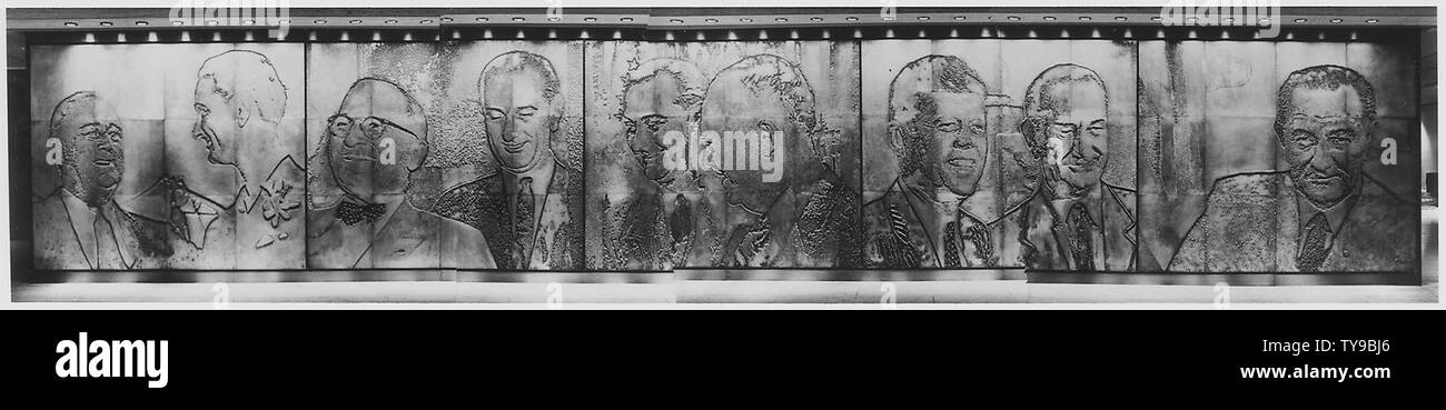 Mural of Presidents Lyndon B. Johnson, Franklin D. Roosevelt, Harry S ...