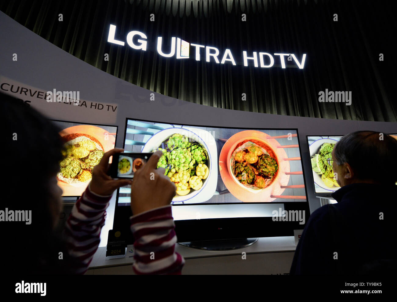 21 ces hi-res stock photography and images - Alamy