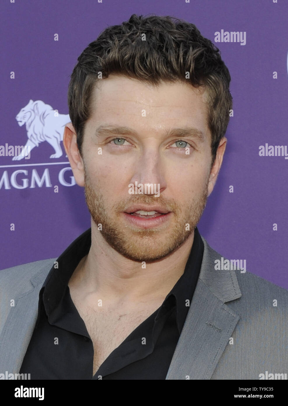 Singer Brett Eldredge arrives at the 48th annual Academy of Country ...