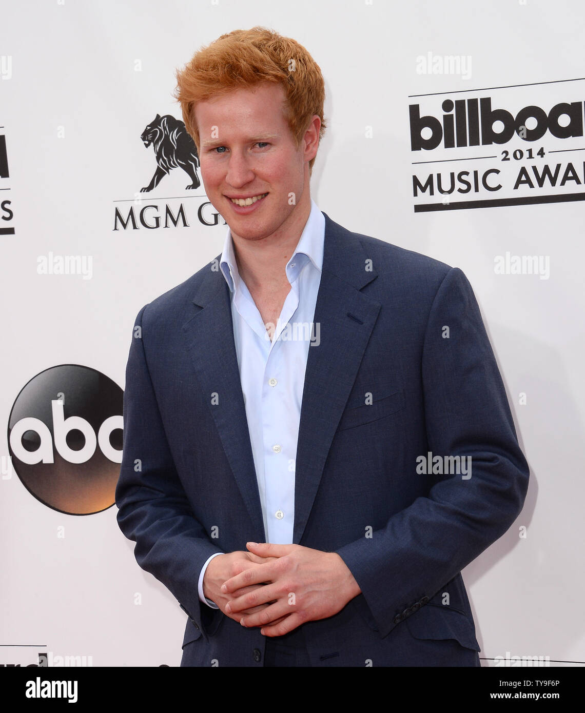 Matt hicks hi-res stock photography and images - Alamy