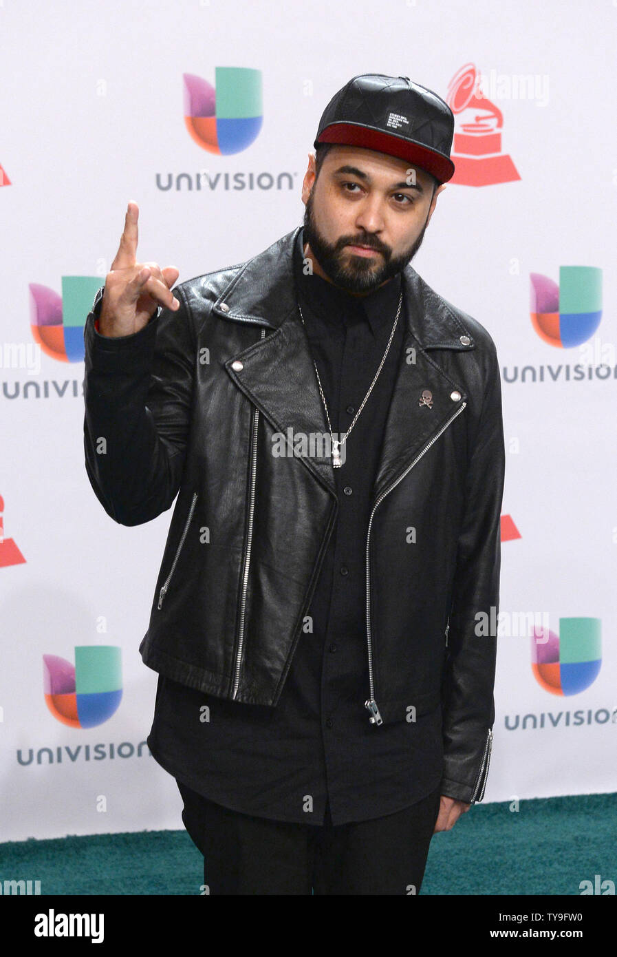 El Dusty arrives for the 15th annual Latin Grammy Awards at the MGM ...
