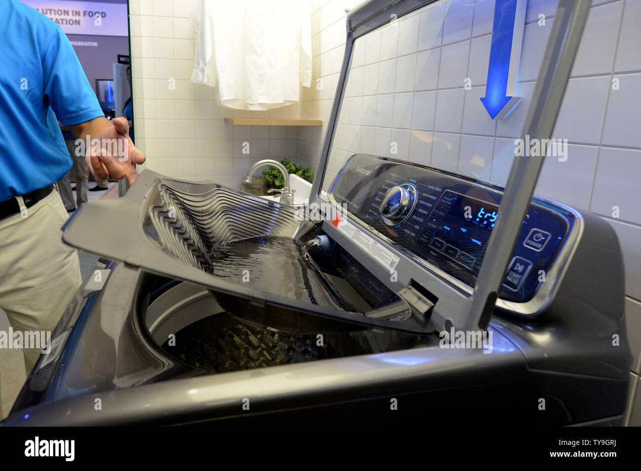 Samsung's new Active Wash washing machine, with a built in sink ...