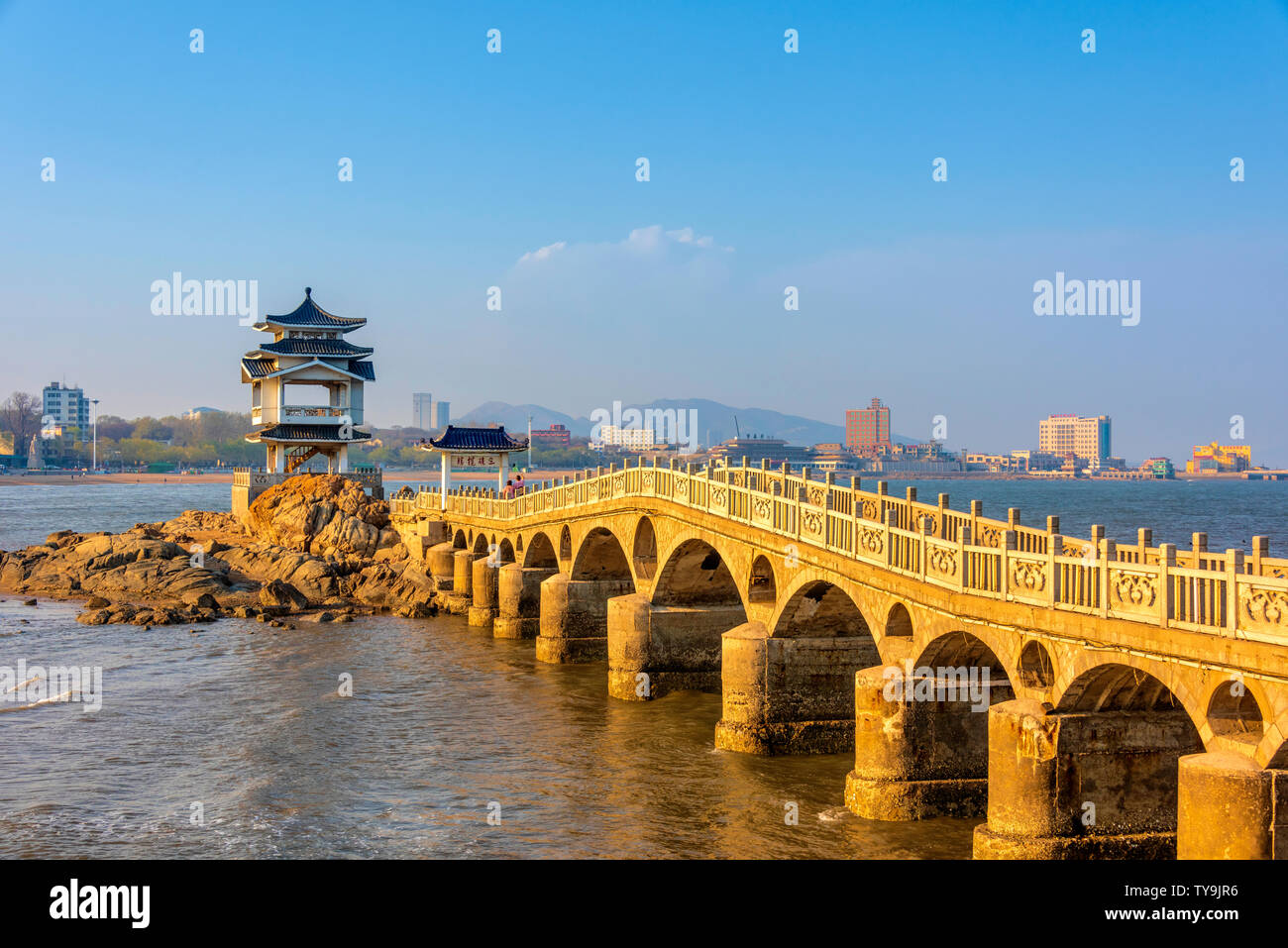 Huludao hi-res stock photography and images - Alamy