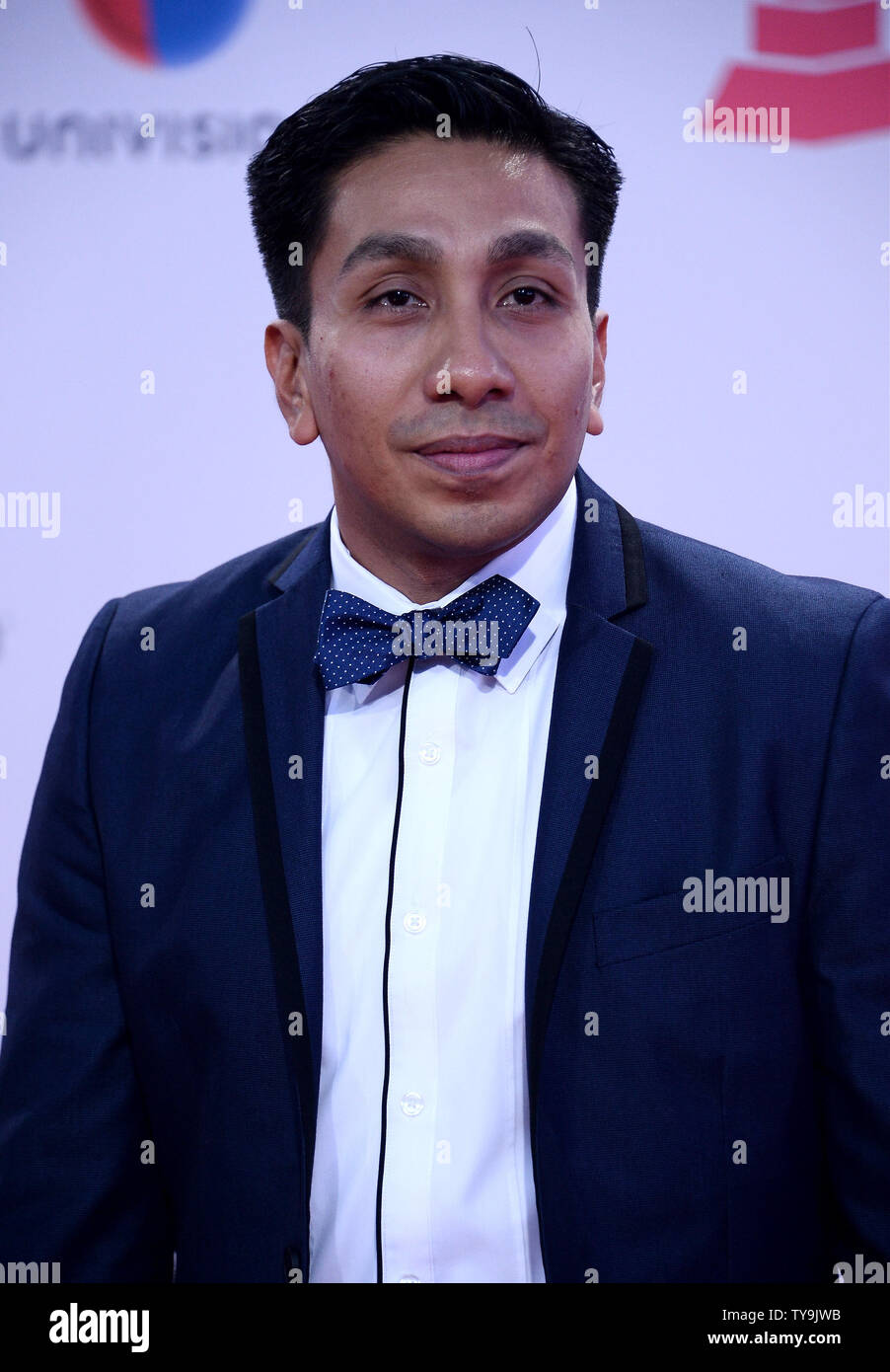 Cesar Argueta arrives for the 16th Annual Latin Grammy Awards at the ...