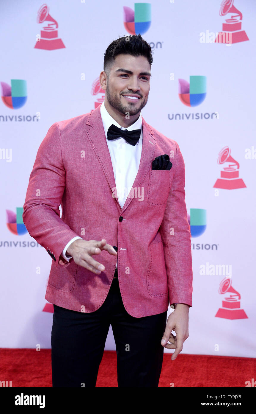 Mario Rodriguez arrives for the 16th Annual Latin Grammy Awards at the ...