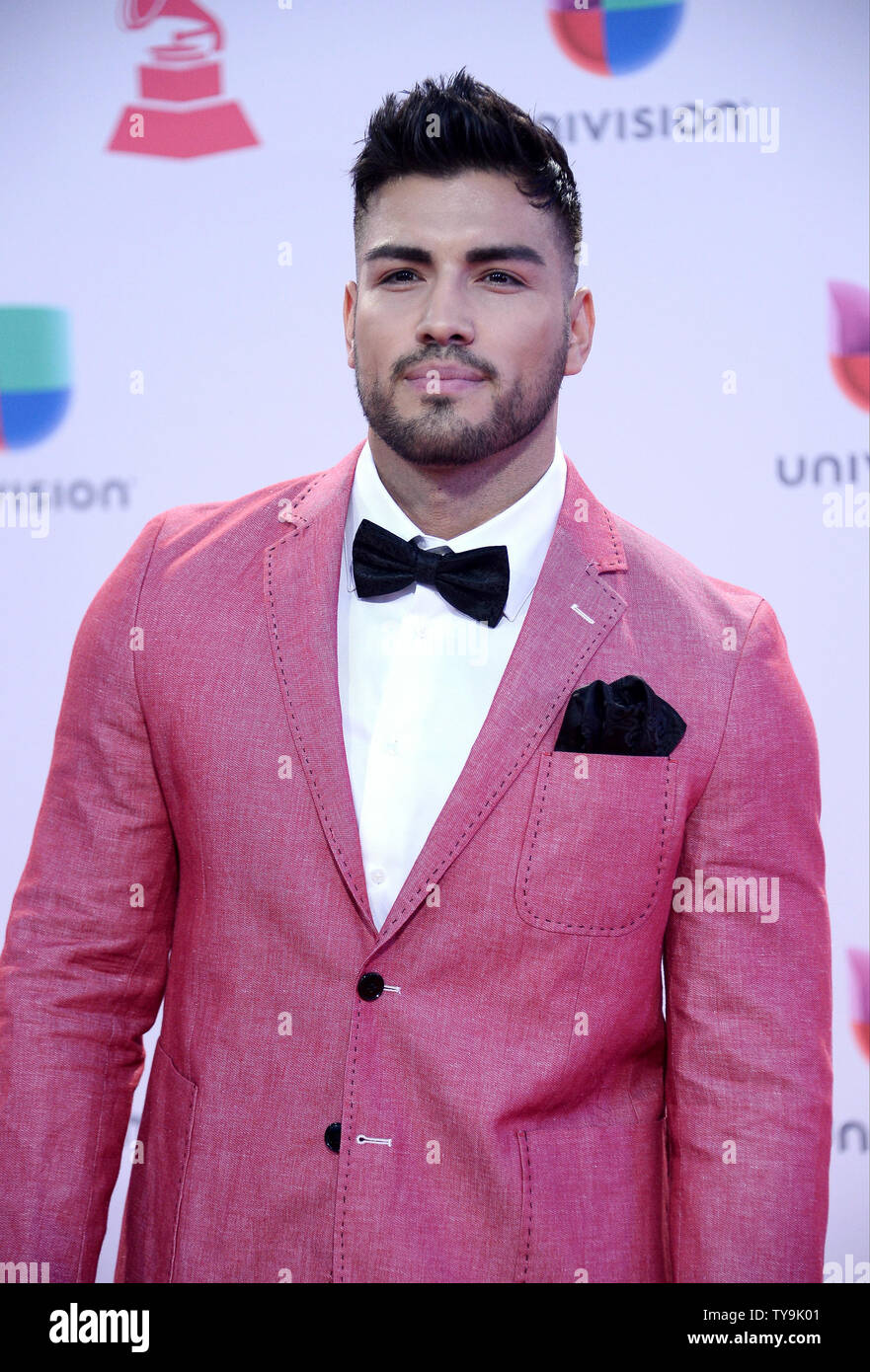 Mario Rodriguez arrives for the 16th Annual Latin Grammy Awards at the ...