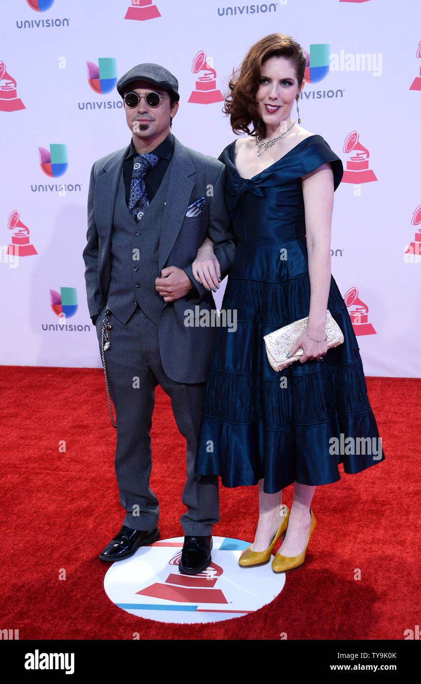 Deacon & Julia arrive for the 16th Annual Latin Grammy Awards at the ...
