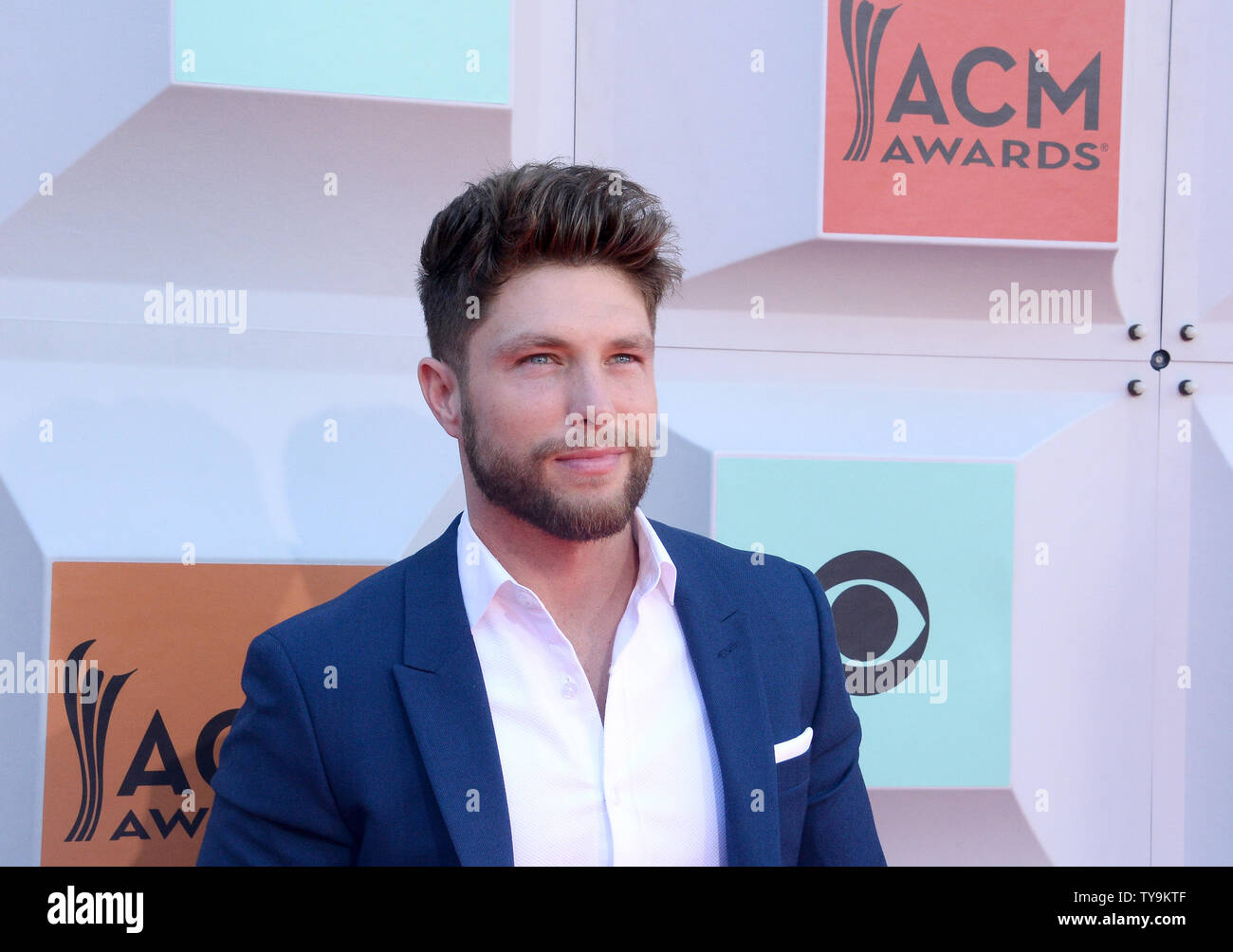 Chris lane singer hi-res stock photography and images - Alamy