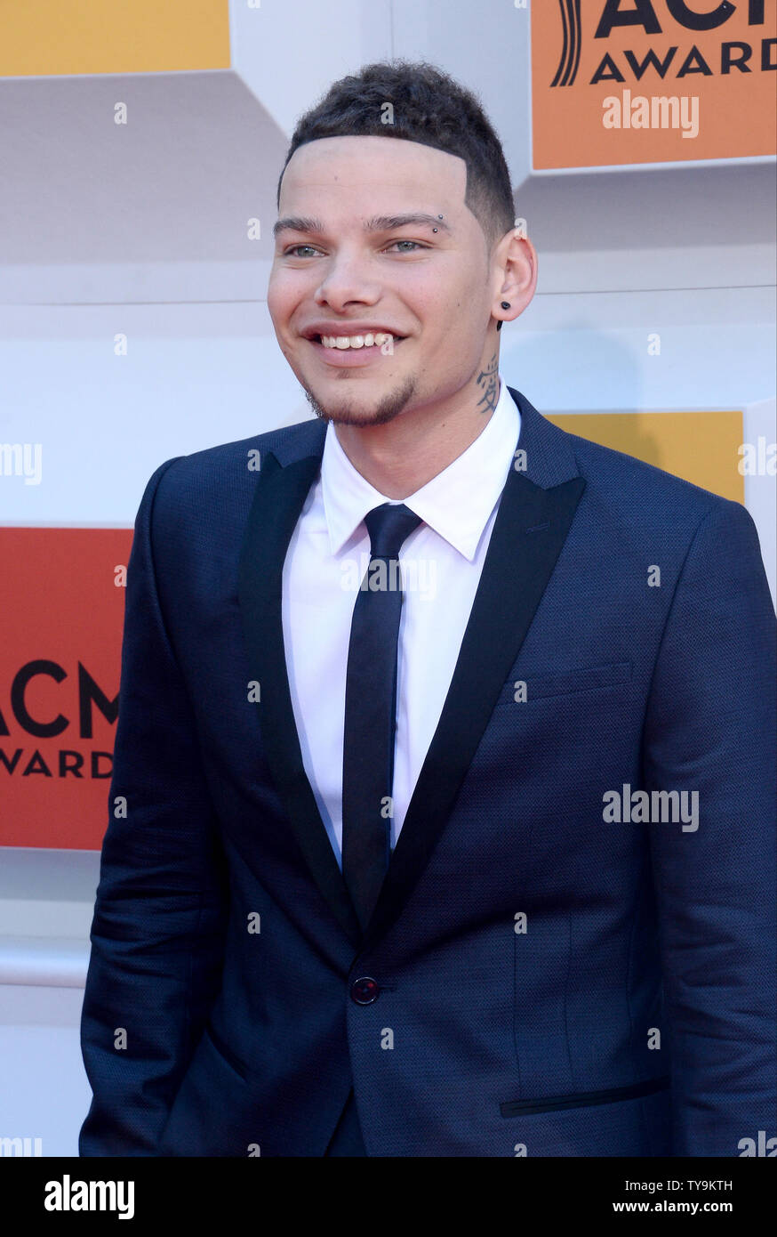 Singer Kane Brown attends the 51st annual Academy of Country Music ...