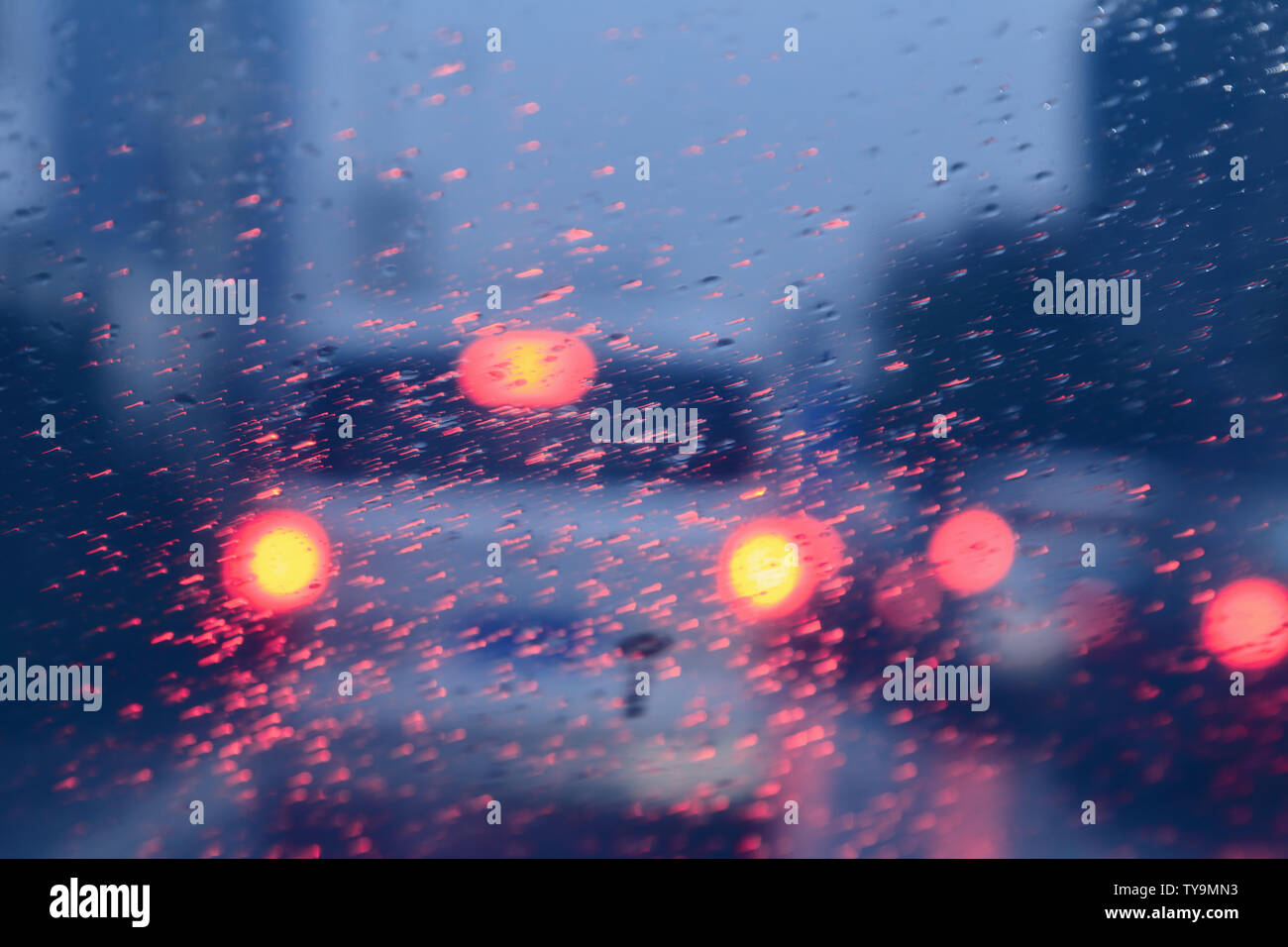 Modular reflection hi-res stock photography and images - Alamy