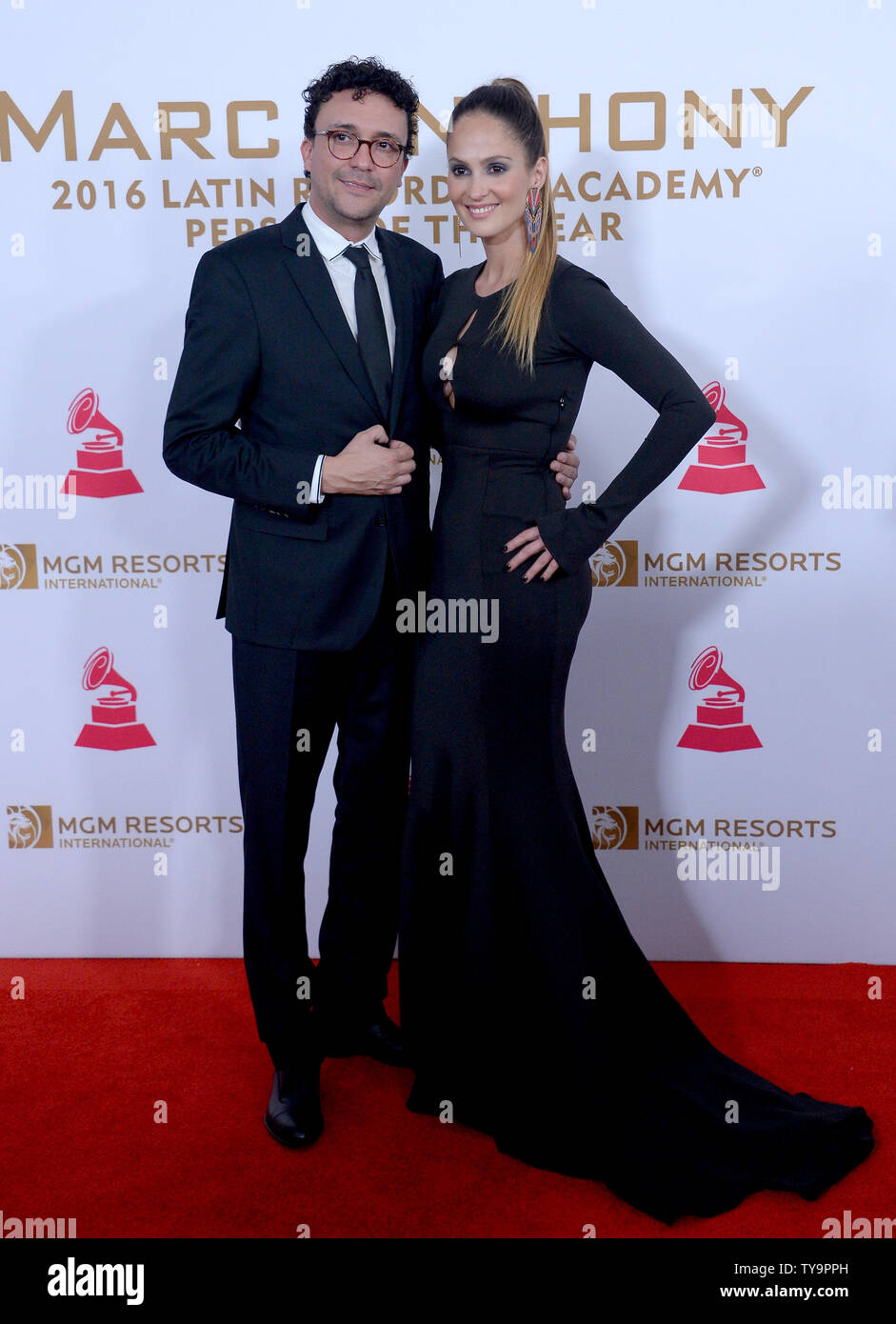 Singer Andres Cepeda (L) and Elisa Restrepo attend the Latin Grammy ...
