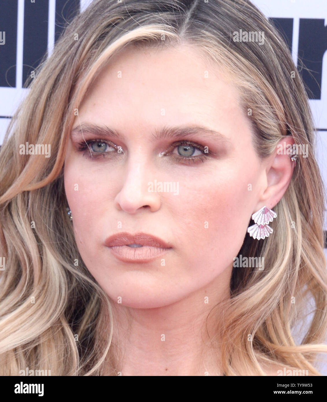 Actor Sara Foster attends the annual Billboard Music Awards held at T ...
