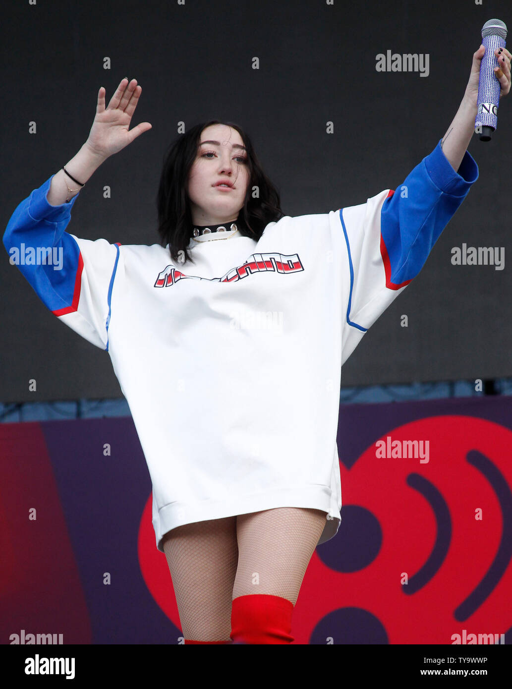 Noah cyrus hi-res stock photography and images - Alamy