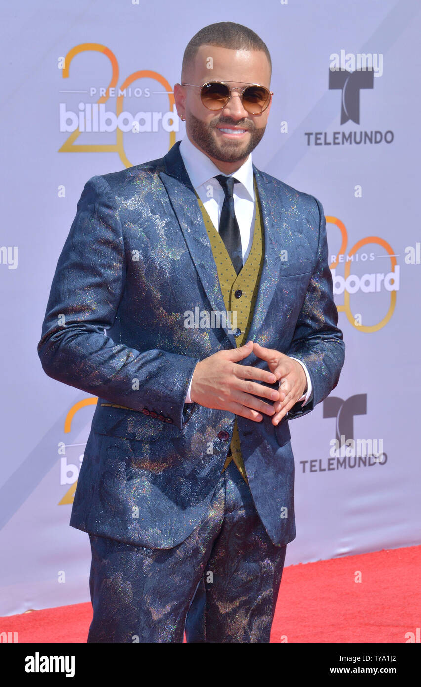 Singer Nacho attends the 2018 Billboard Latin Music Awards at the ...