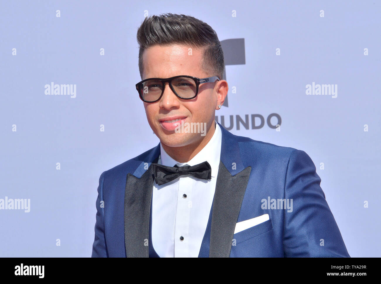 Singer De La Ghetto attends the 2018 Billboard Latin Music Awards at ...