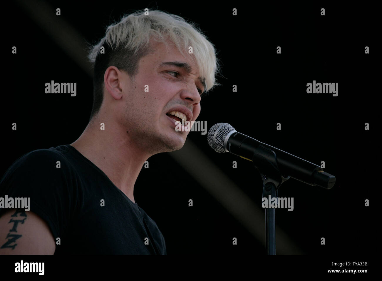Josh Katz, lead singer of badflower performs on stage during the ...