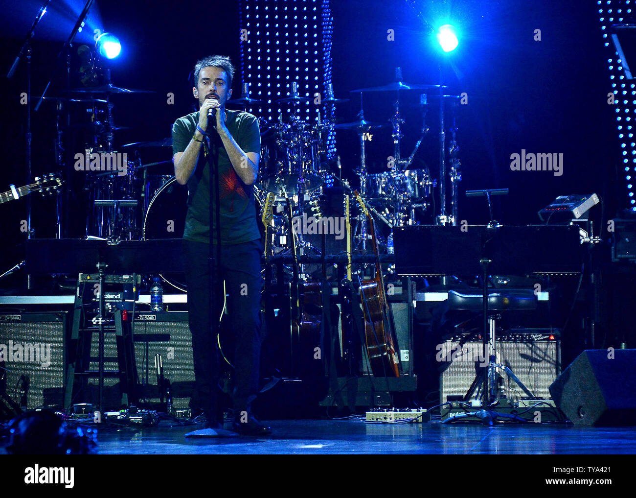 Vetusta Moral performs "Cuando Los Angeles Lloran" onstage at the Latin ...