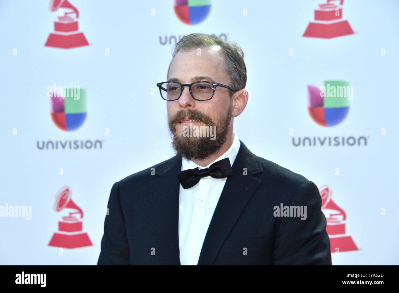 Josh Gudwin arrives on the red carpet for the 19th annual Latin Grammy ...